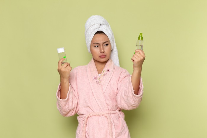 Ini Perbedaan Toner dan Essence dalam Skincare